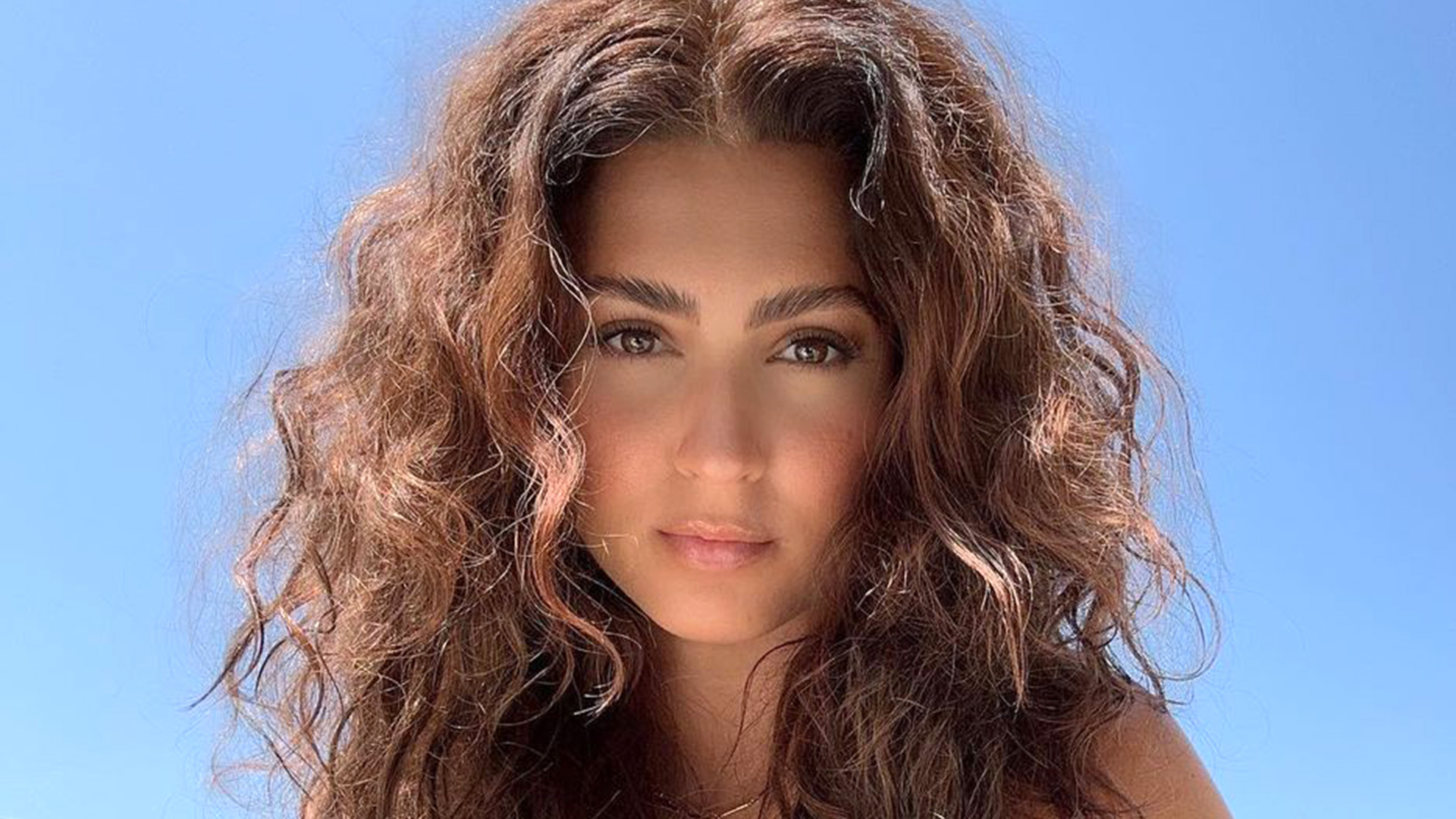 Kelly Flowers's Instagram, Twitter & Facebook on IDCrawl